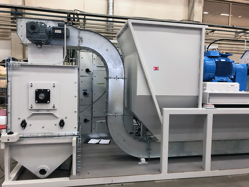 Z-type chain conveyor - JPT-Industria Oy